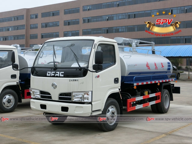 8 units of 4,000 Litres DONGFENG waste water disposal tanker trucks ...