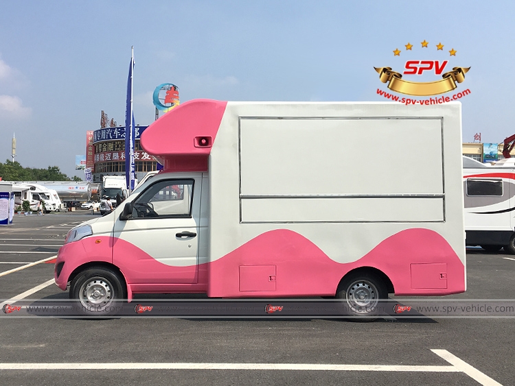 2 Tons Mobile Shop Truck, Cartering Van Truck, Mobile Marketing Van ...