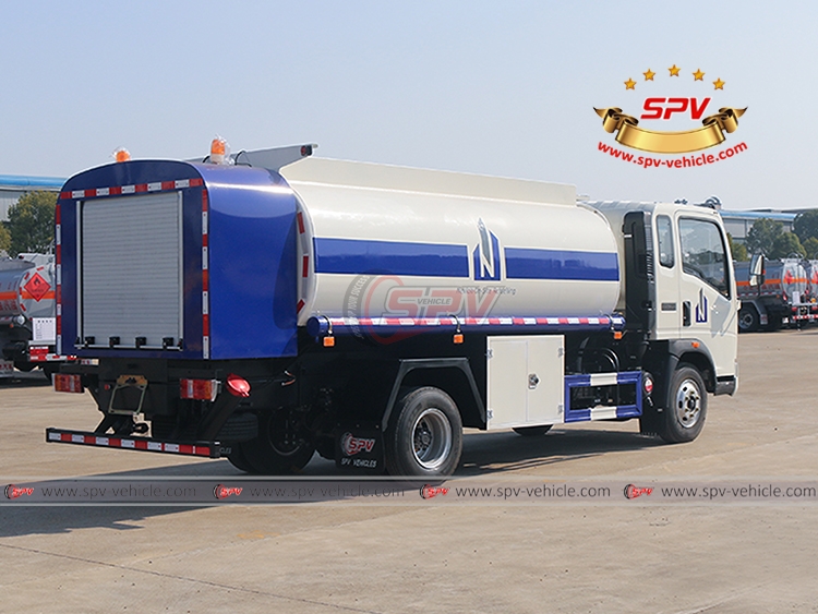 Fuel tanker, fuel bowser, fuel dispensing truck, truck tanker, fuel ...