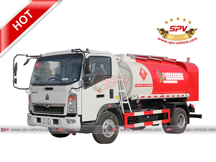 6,000 Litres (1,580 Gallons) Refueler Truck Sinotruk HOWO(LHD), Fuel ...